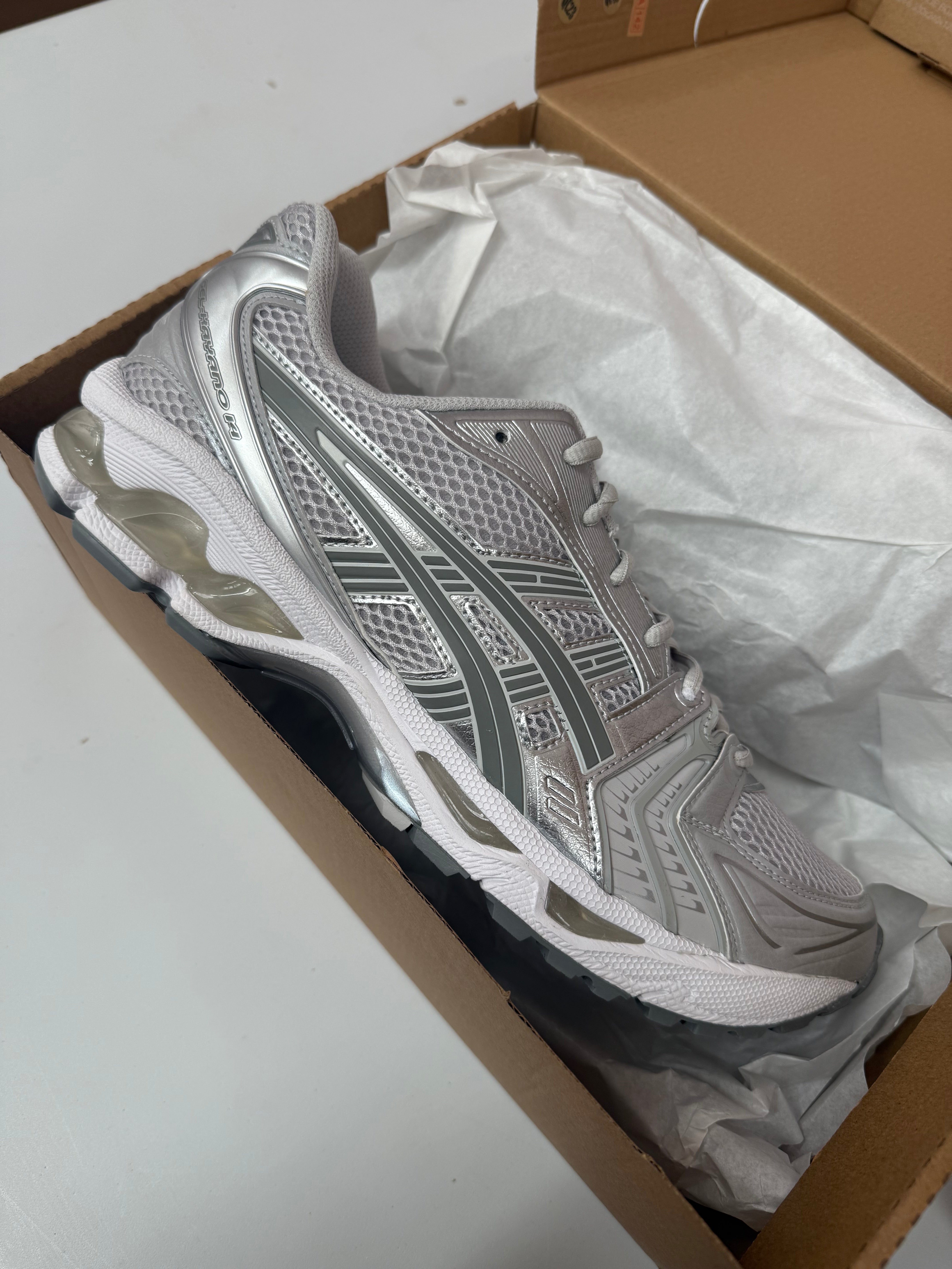 Asics – Kick Collective